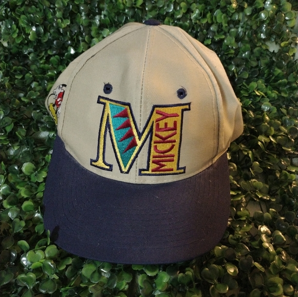 Disney | Accessories | Vtg 99s Snap Back Disney Mickey Company ...